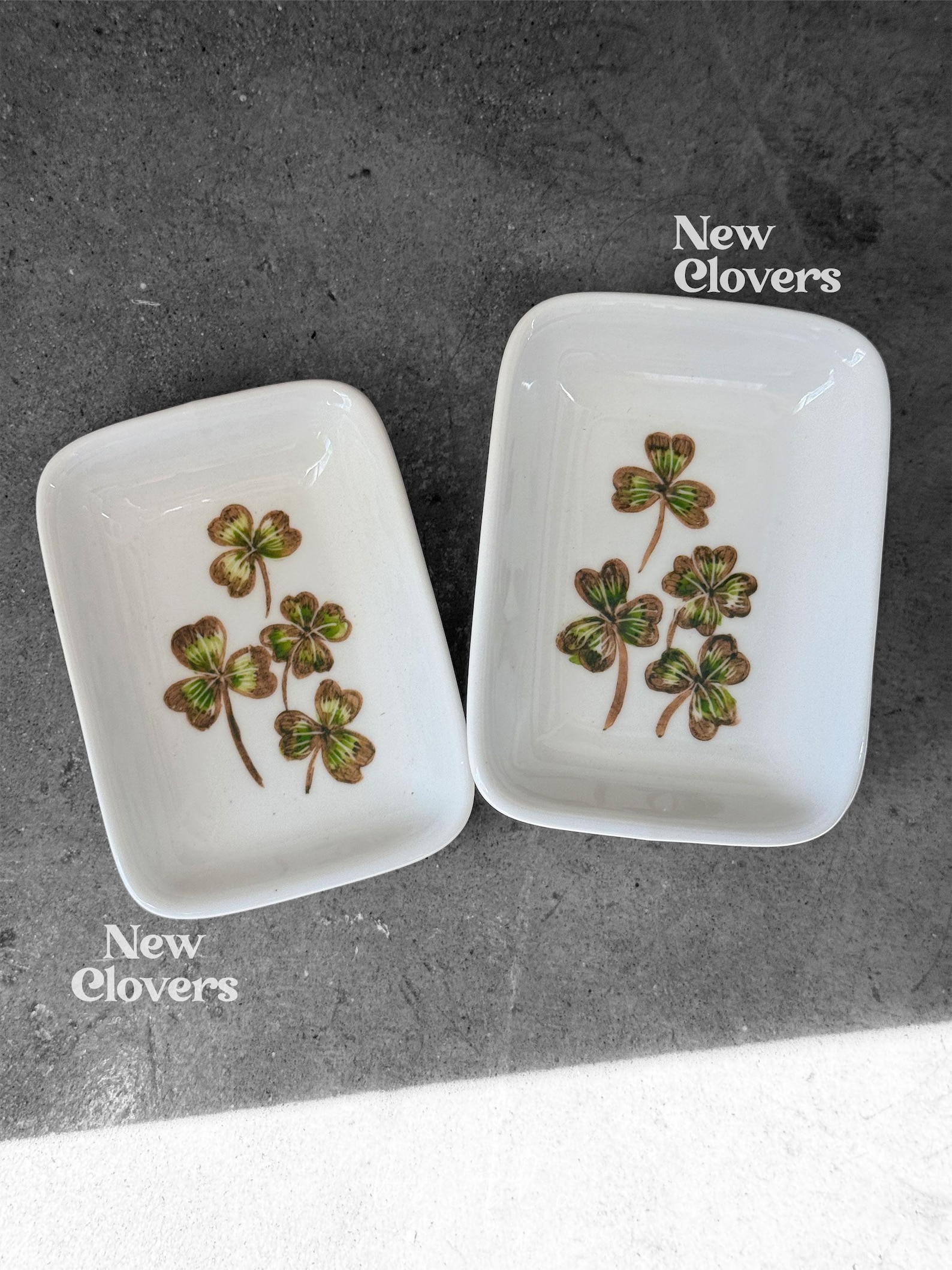 Clover, Ivy, Green Shamrock Leaves Rounded Rectangle Mini Plate ...