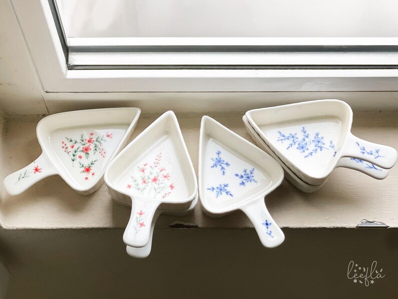 Ceramic Floral Spade Shaped Plate, Raclette Pan Shaped, Blue, Green ...