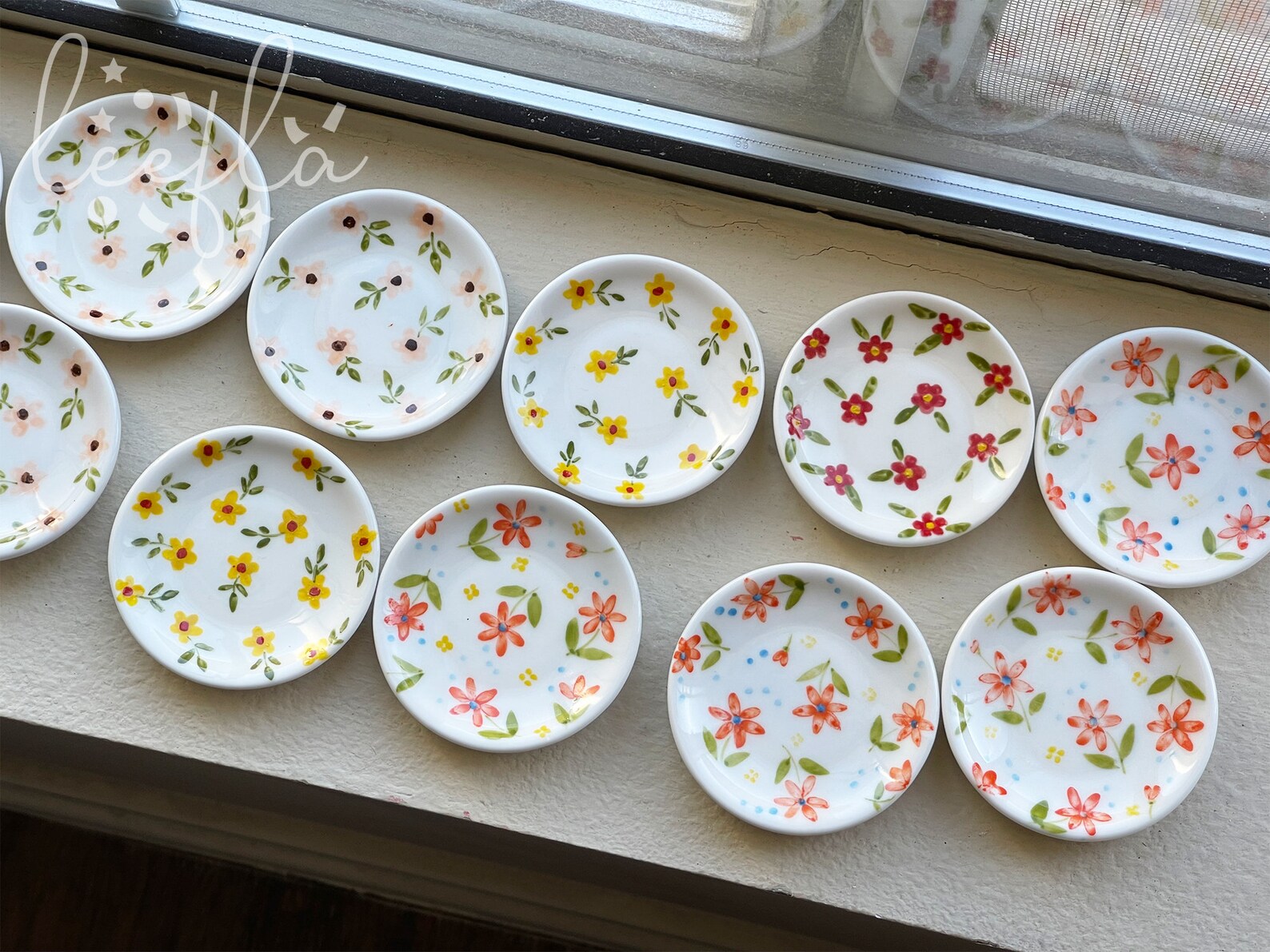 Handmade Hand-painted Mini Circle Plate Jewelry Trinket - Etsy