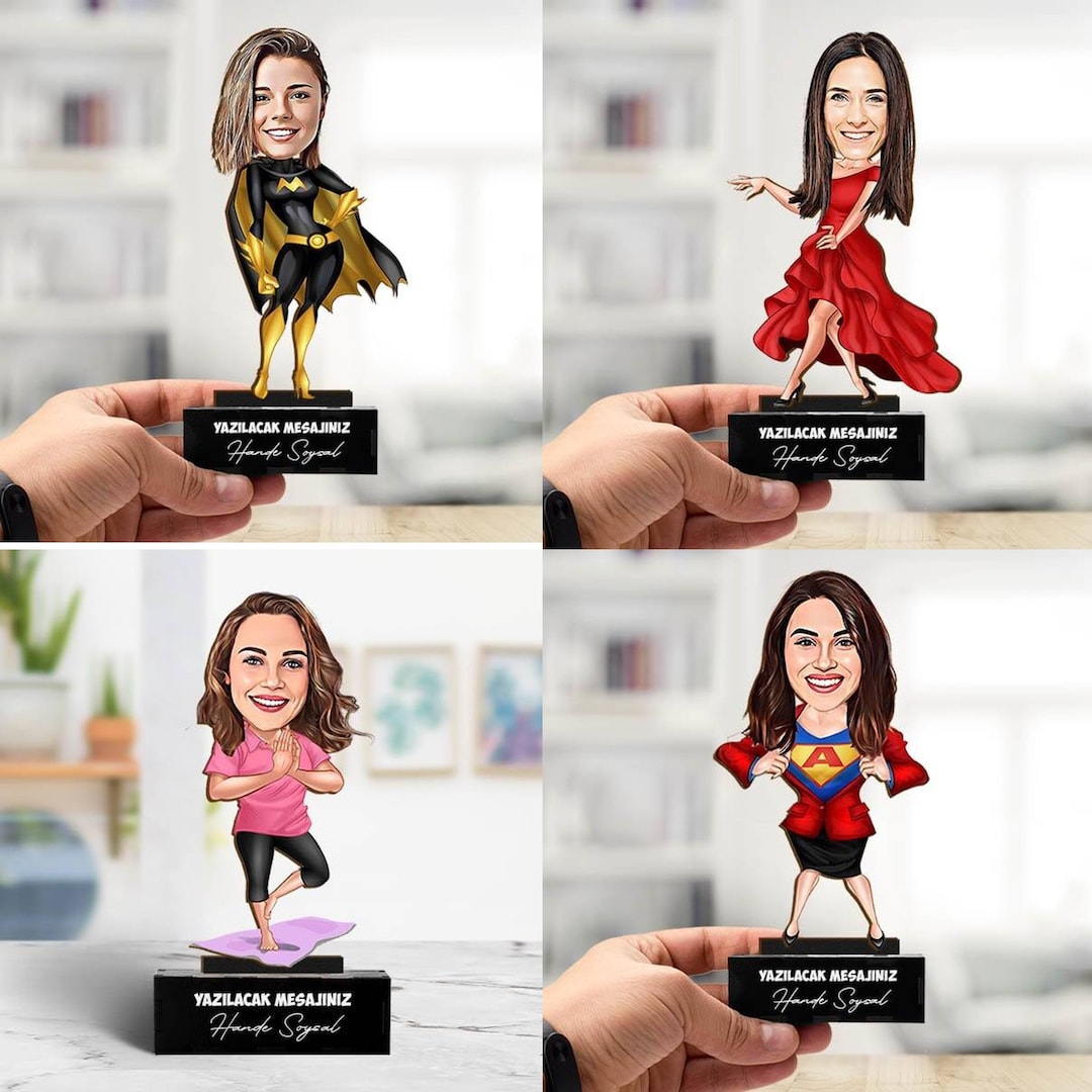 Wooden Custom Caricature Desk Gift, Personalized Cartoon Portrait ...