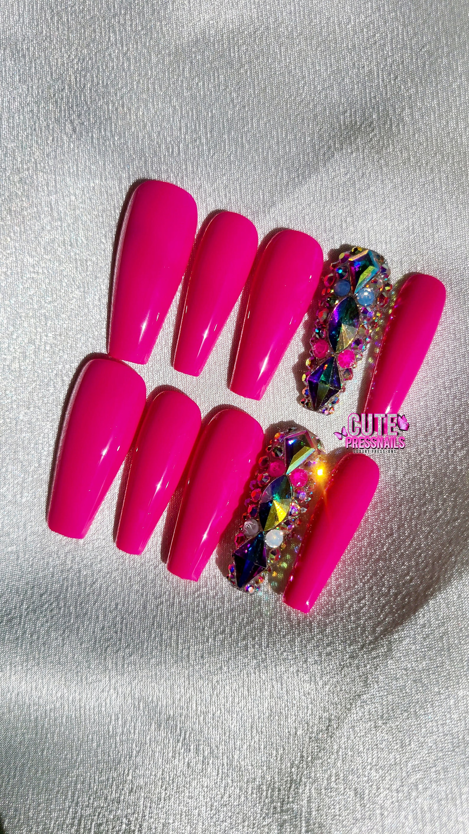 Paradiseㅣbarbie Pink With One Bling Press on Nails | Gel Acrylic Nails ...