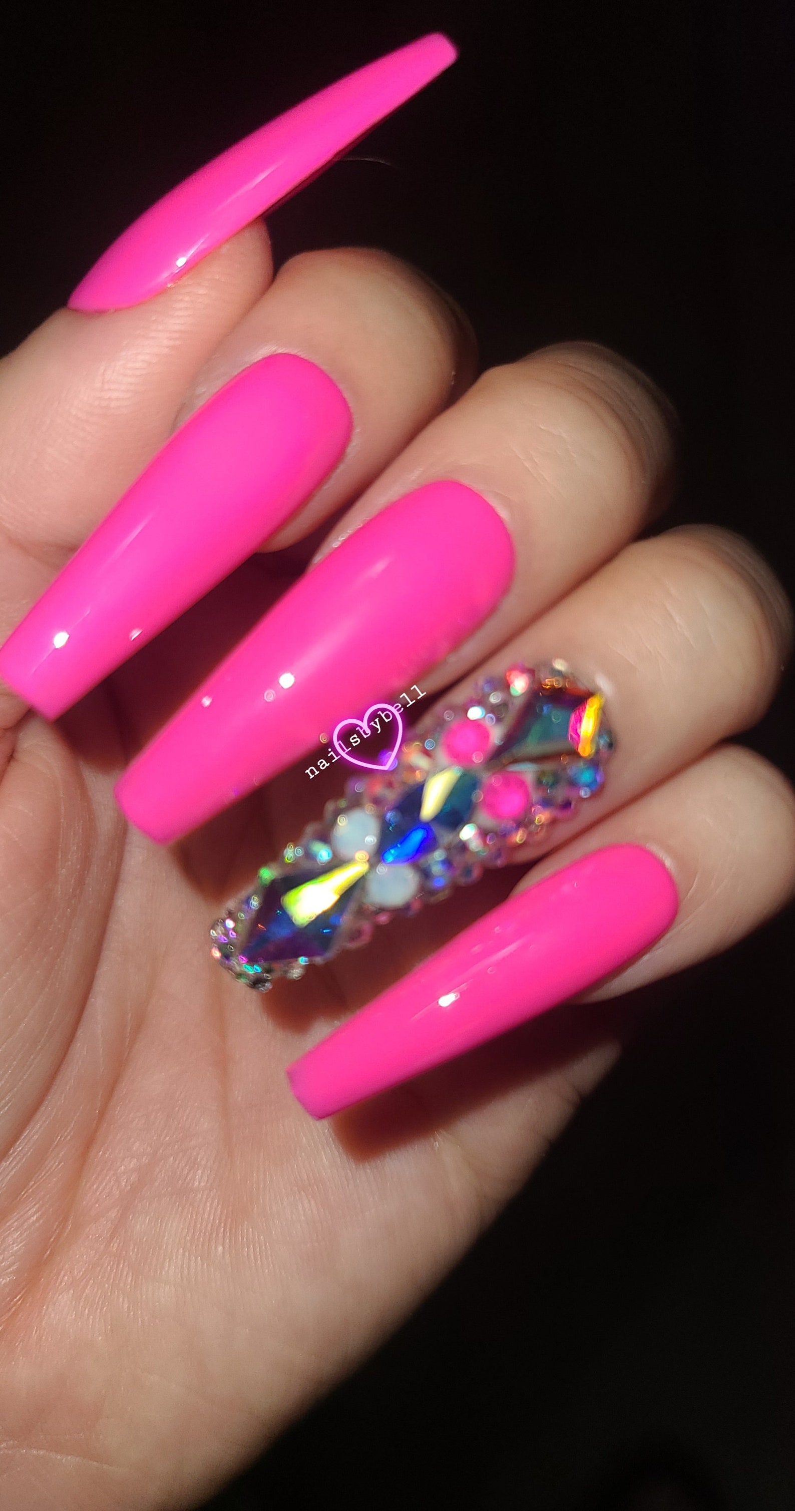 Paradiseㅣbarbie Pink With One Bling Press on Nails | Gel Acrylic Nails ...