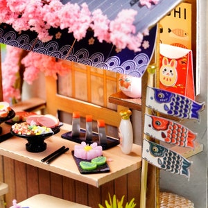 Sakura Noodles Shop Miniatures Dollhouse With Dust Cover || 1:24 With ...