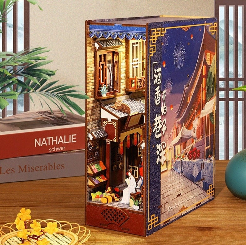 Wine Alley Book Nook - Book Shelf Insert - Bookcase With Light Model ...