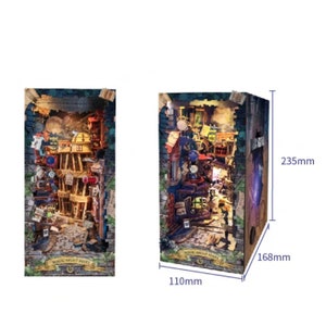 Magic Alley Book Nook - Book Shelf Insert - Bookcase With Light Model ...