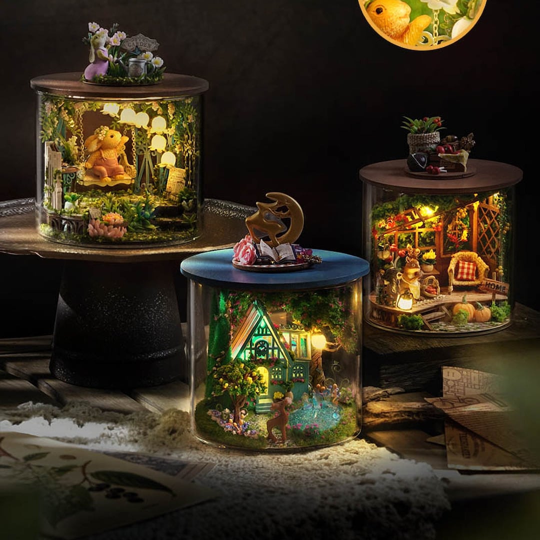 Fairytale Forest House Miniatures Circle Box in Glass Cover || 1:24 ...