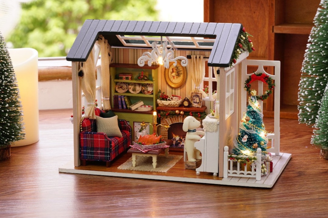 DIY Christmas House Wooden Miniature Dollhouse Kit || 1:24 With Light ...