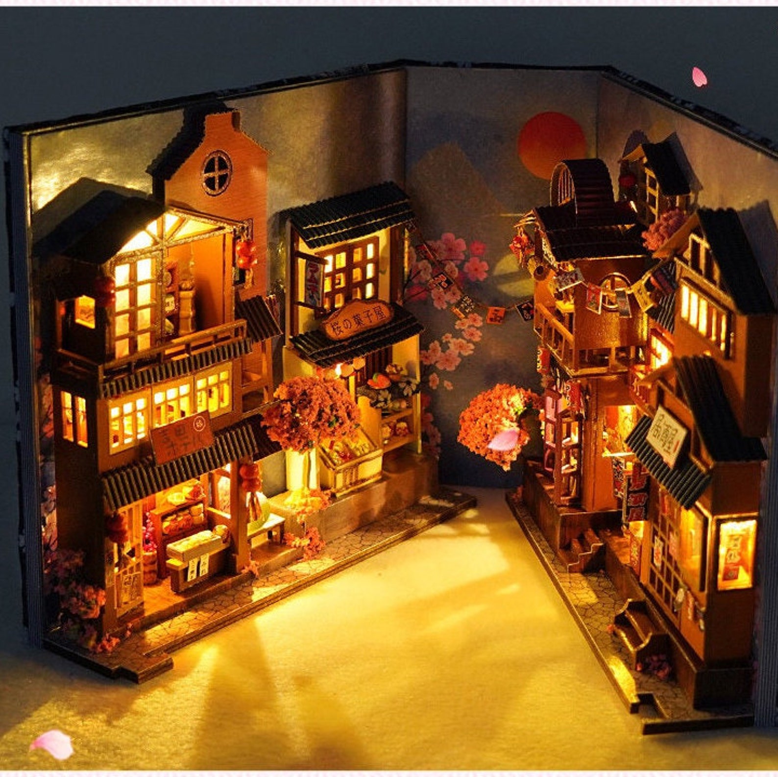 Japan Ancient Town Book Nook - Book Shelf Insert - Bookcase With Light ...