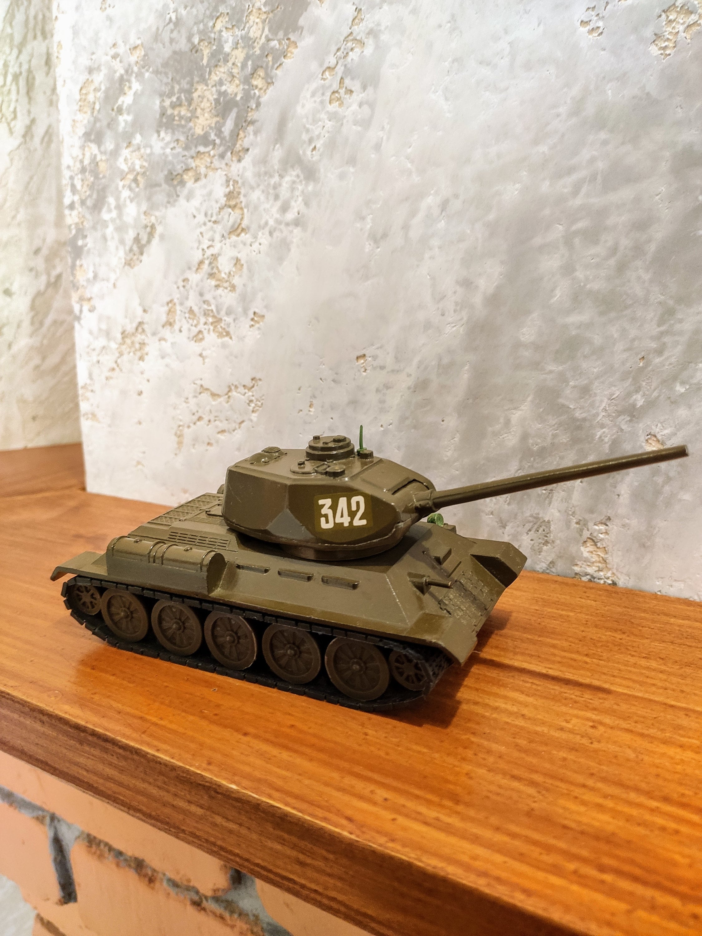 Tank T-34 BRDM-2 BTR-60 / Soviet Military Toy / Model 1:43 / - Etsy