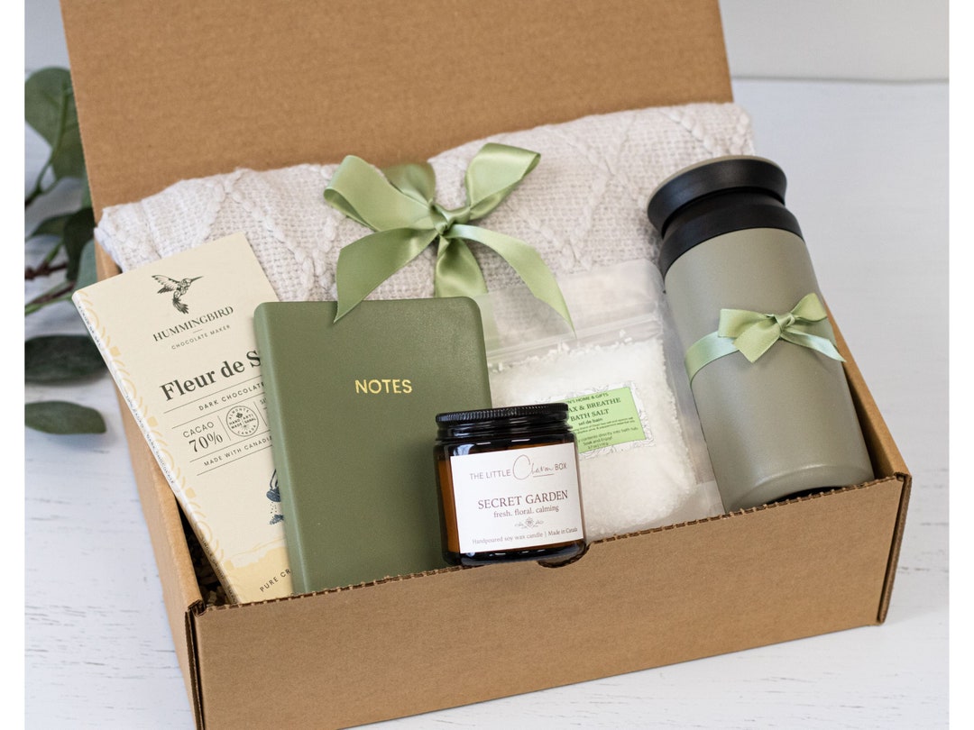 Classy Gift Basket for Women, Cozy Gift Box With Blanket, Socks, Candle ...
