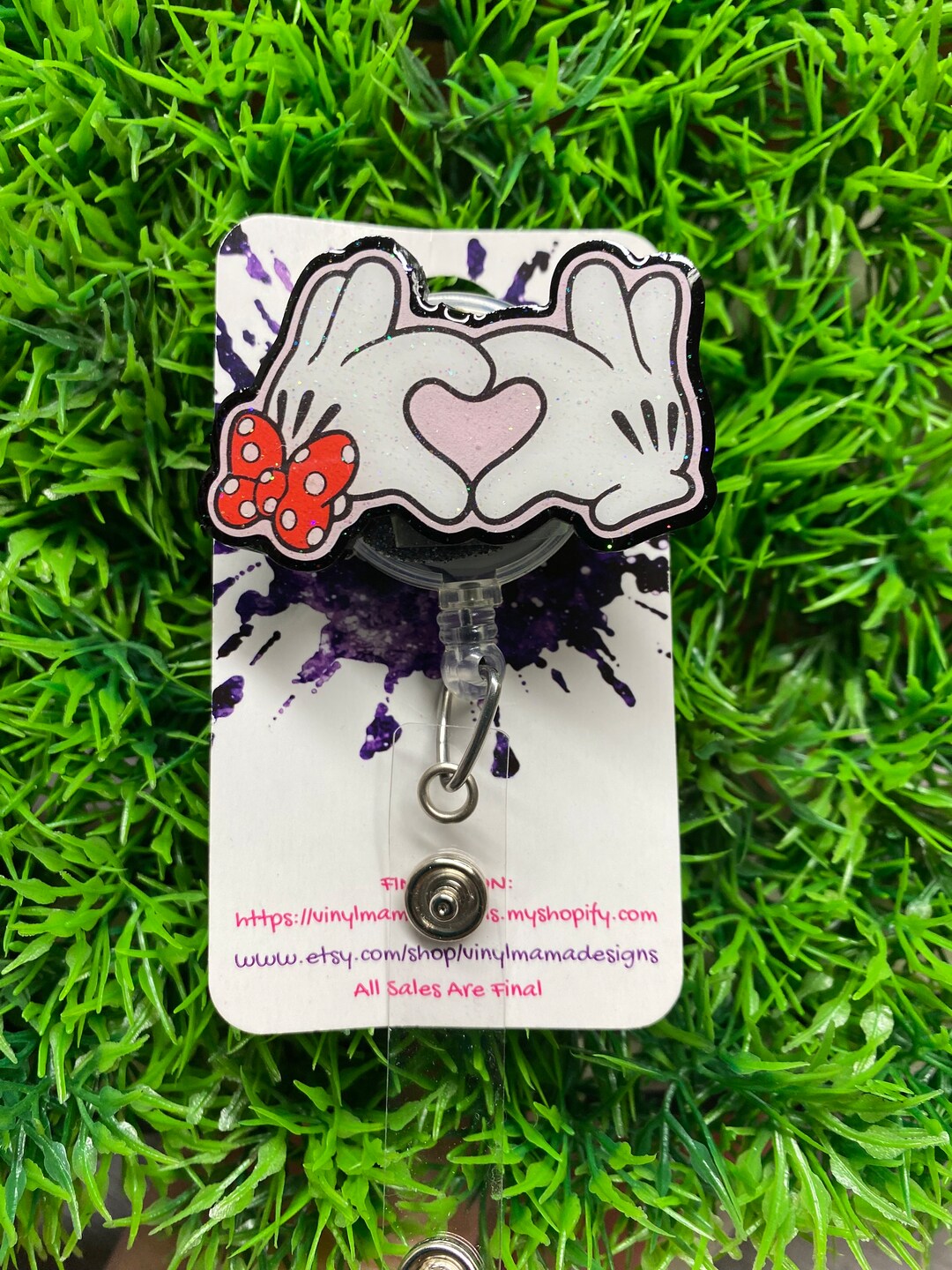 Love Mouse Hands Heart Valentine Badge Reel, Customer Service ...