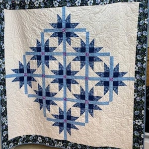 Cathedral Star Quilt - Etsy