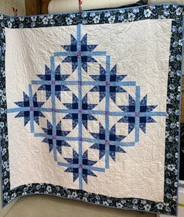 Cathedral Star Quilt - Etsy
