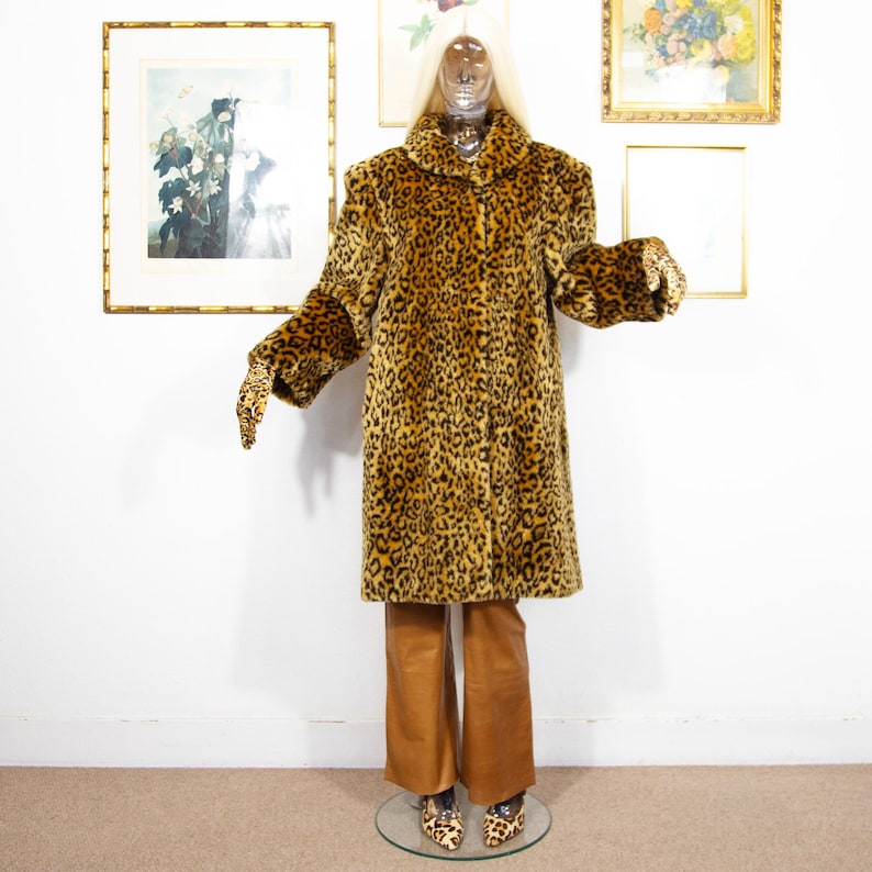 Vintage 1980s Leopard Print Faux Fur Coat Oversized Structured ...