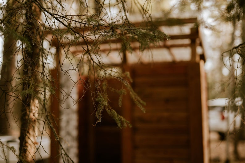 Cedar 4 X 6 Off Grid Outdoor Shower House Building Guide Etsy