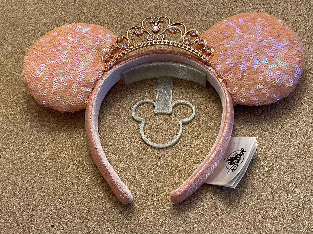 Mickey Ear Wall Displays 5 and 10 Packs - Glittered Colors Available - Etsy