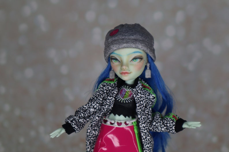 OOAK Custom G3 Ghoulia Art Doll/ OOAK Repaint Custom Doll - Etsy Canada