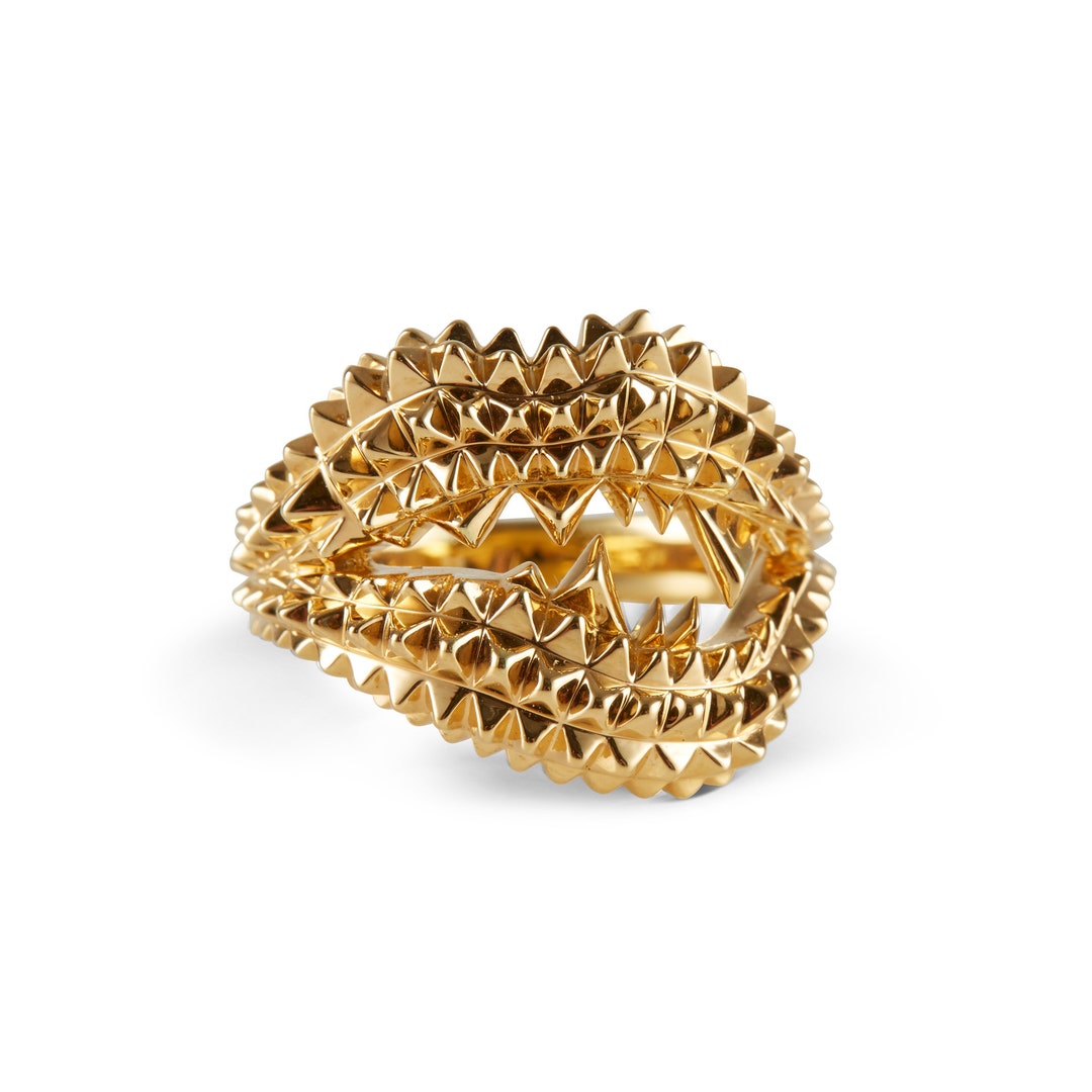 Kiss of Desire Ring | Gold | God Loves Fangs | Statement Ring | Lips ...