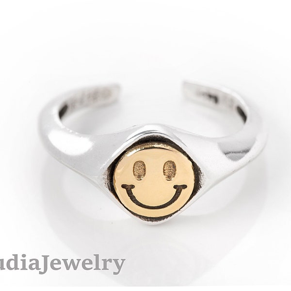 Smiley Ring - Etsy Canada