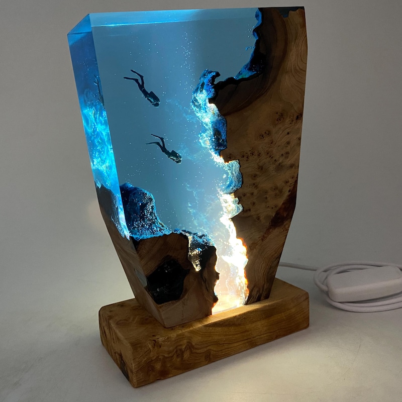 Resin dive lamps - Etsy.de