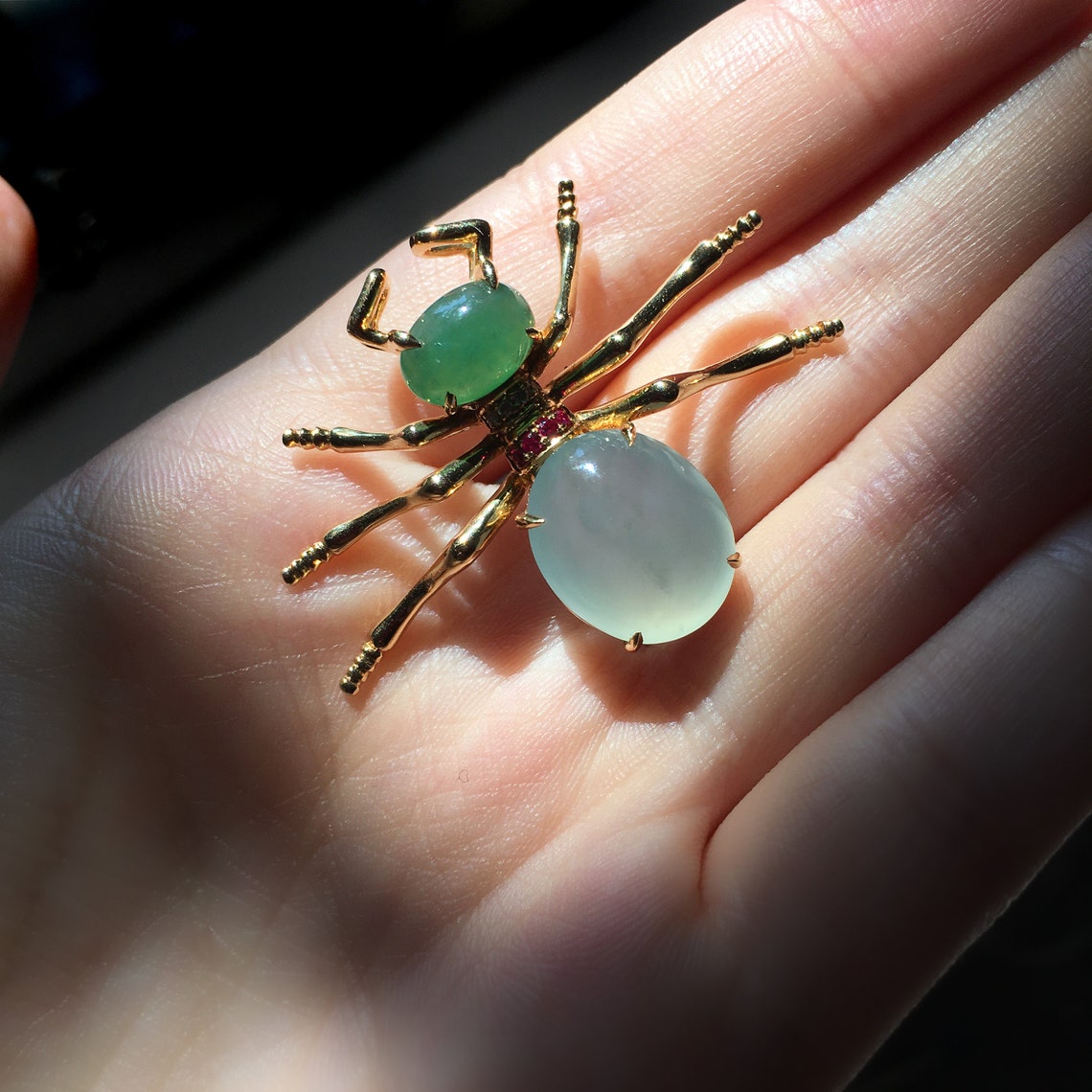 Spider Jade Brooch 18k Gold - Etsy