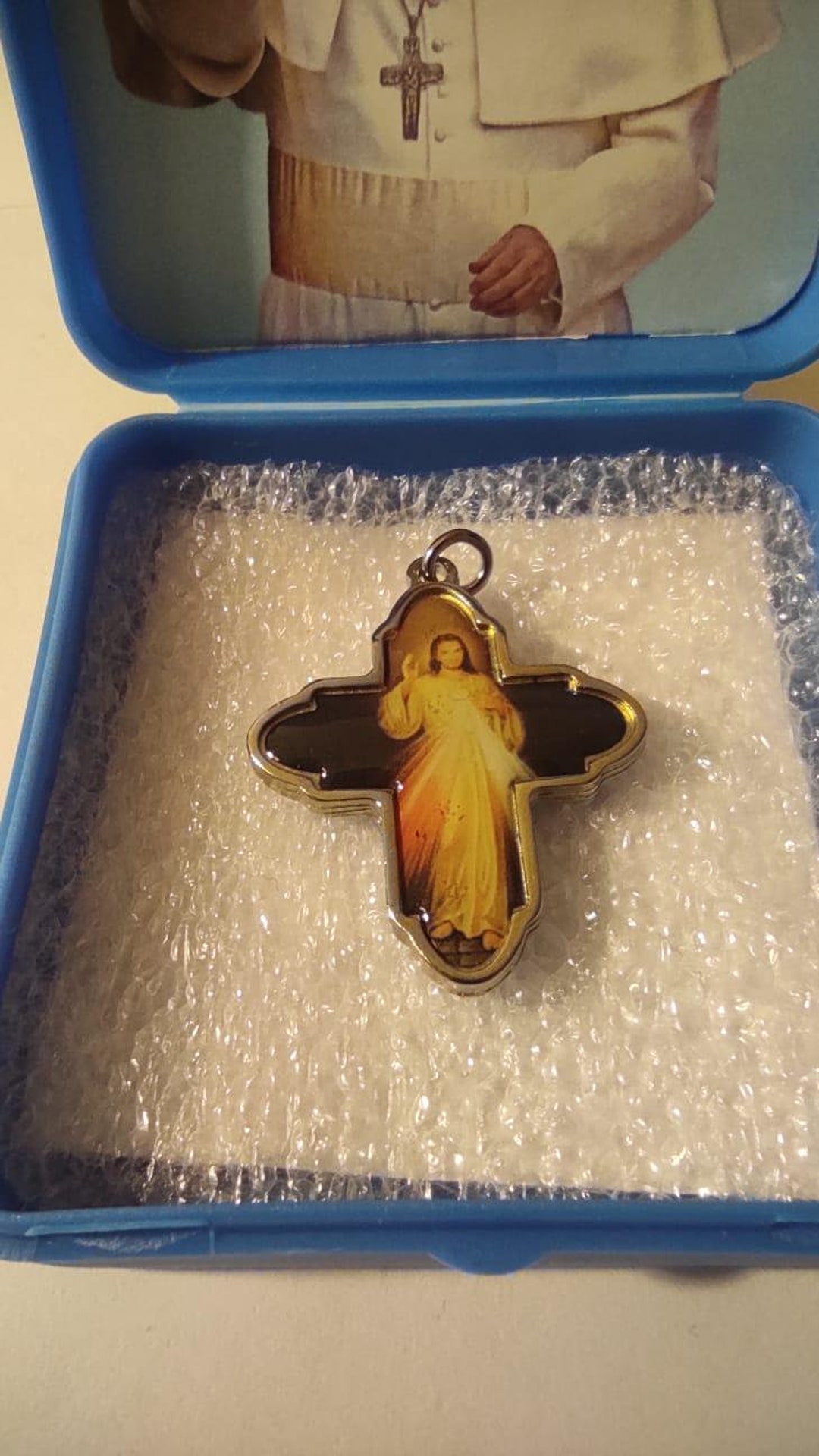 Divine Mercy Cross Pendant: Jesus Ceramic Art, Silver-plated Edges - Etsy