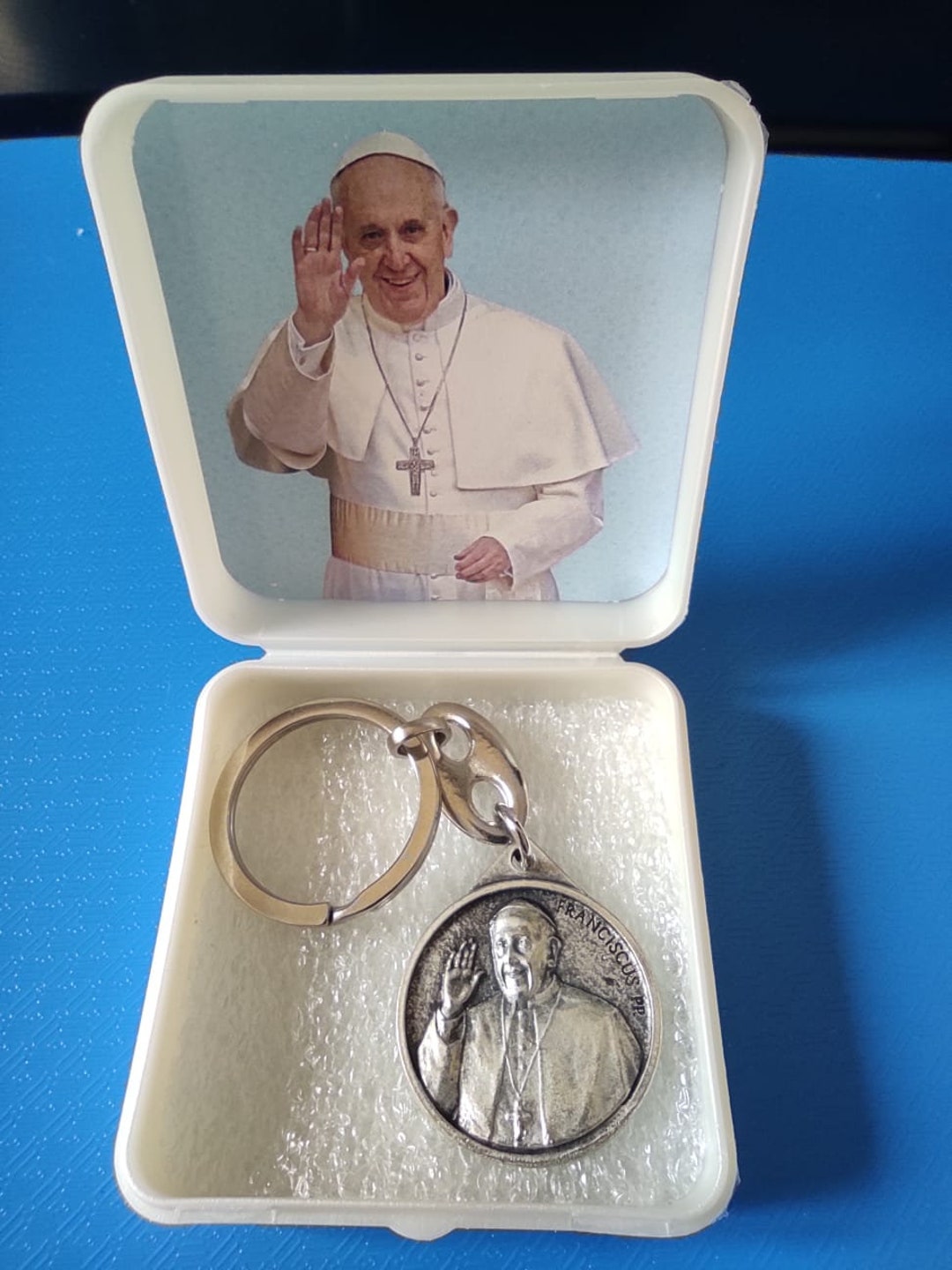 Key Ring of Pope Francis With the Sculpted Face of the Pope and Behind ...