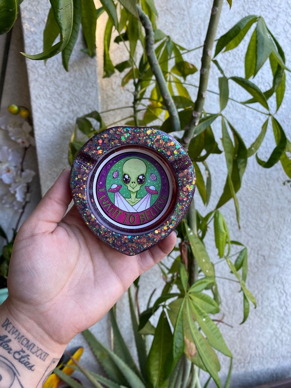 Aliens Ashtray - Etsy