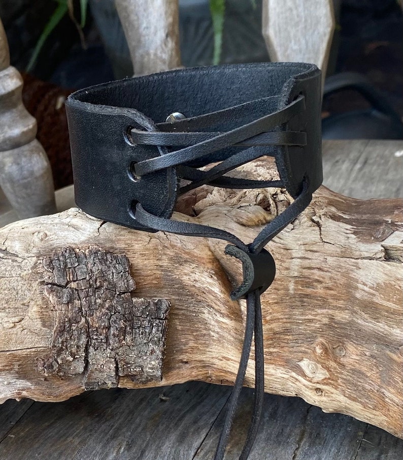 Black Leather Upper Arm/bicep Cuff With Copper Scewback Buffalo Head ...