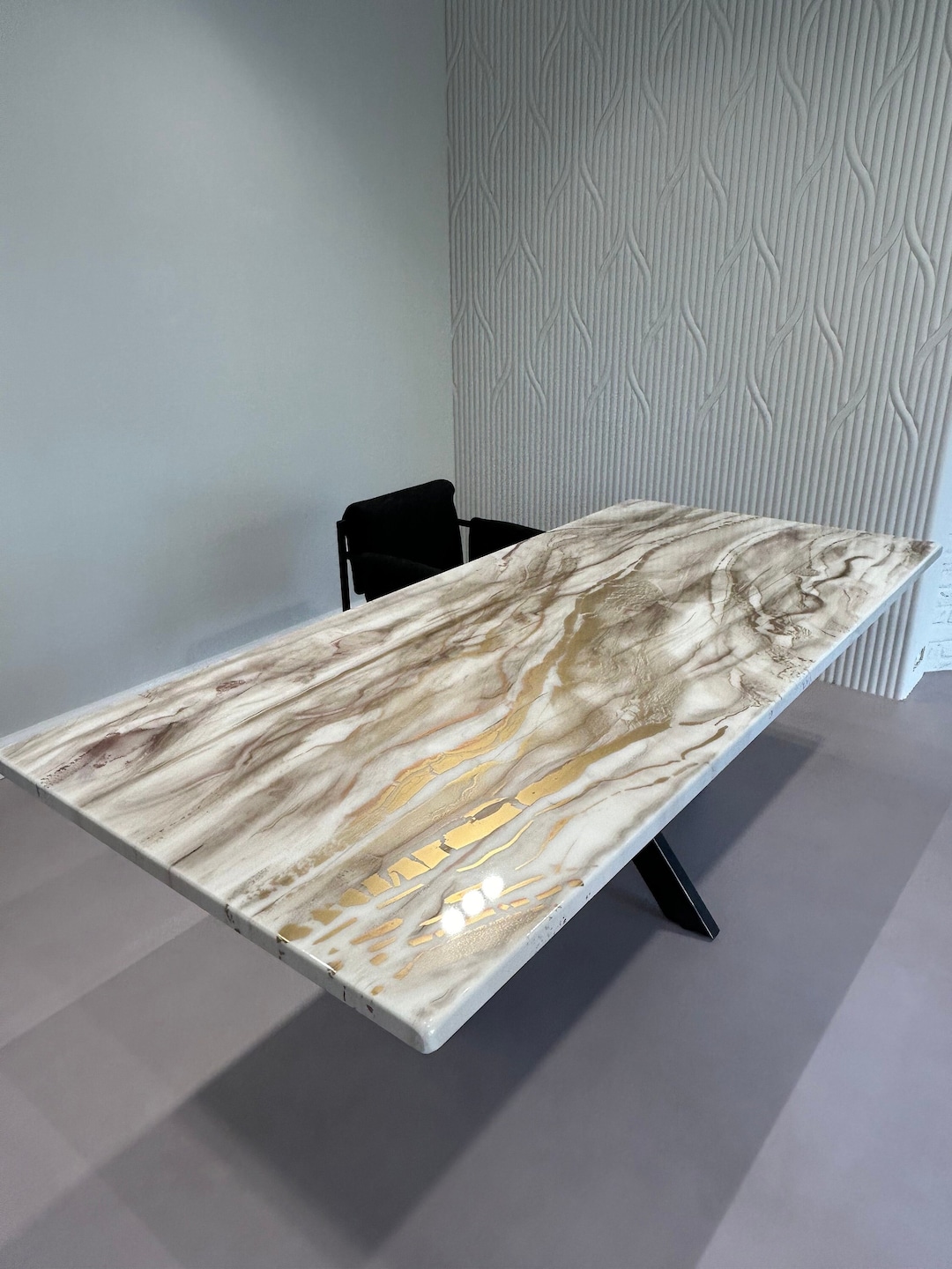 Bespoke Dine Table, Gold and Copper Pouring Art, Epoxy Resin Premium ...