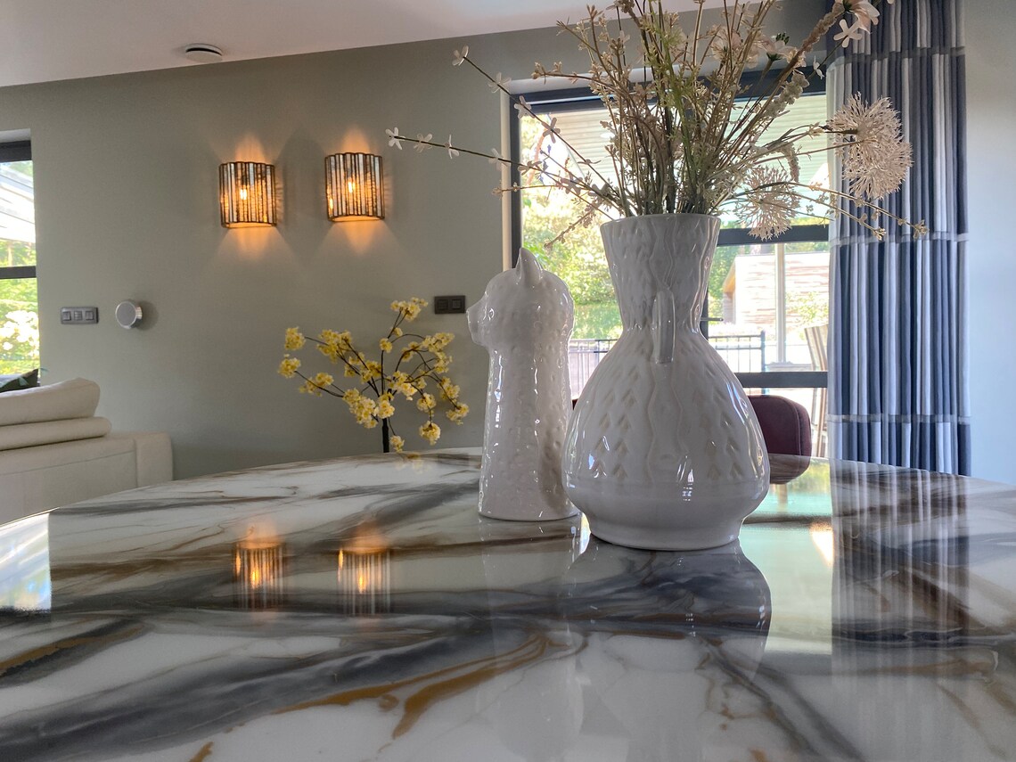 Bespoke Round Table Handcrafted Gold and Silver Marble - Etsy