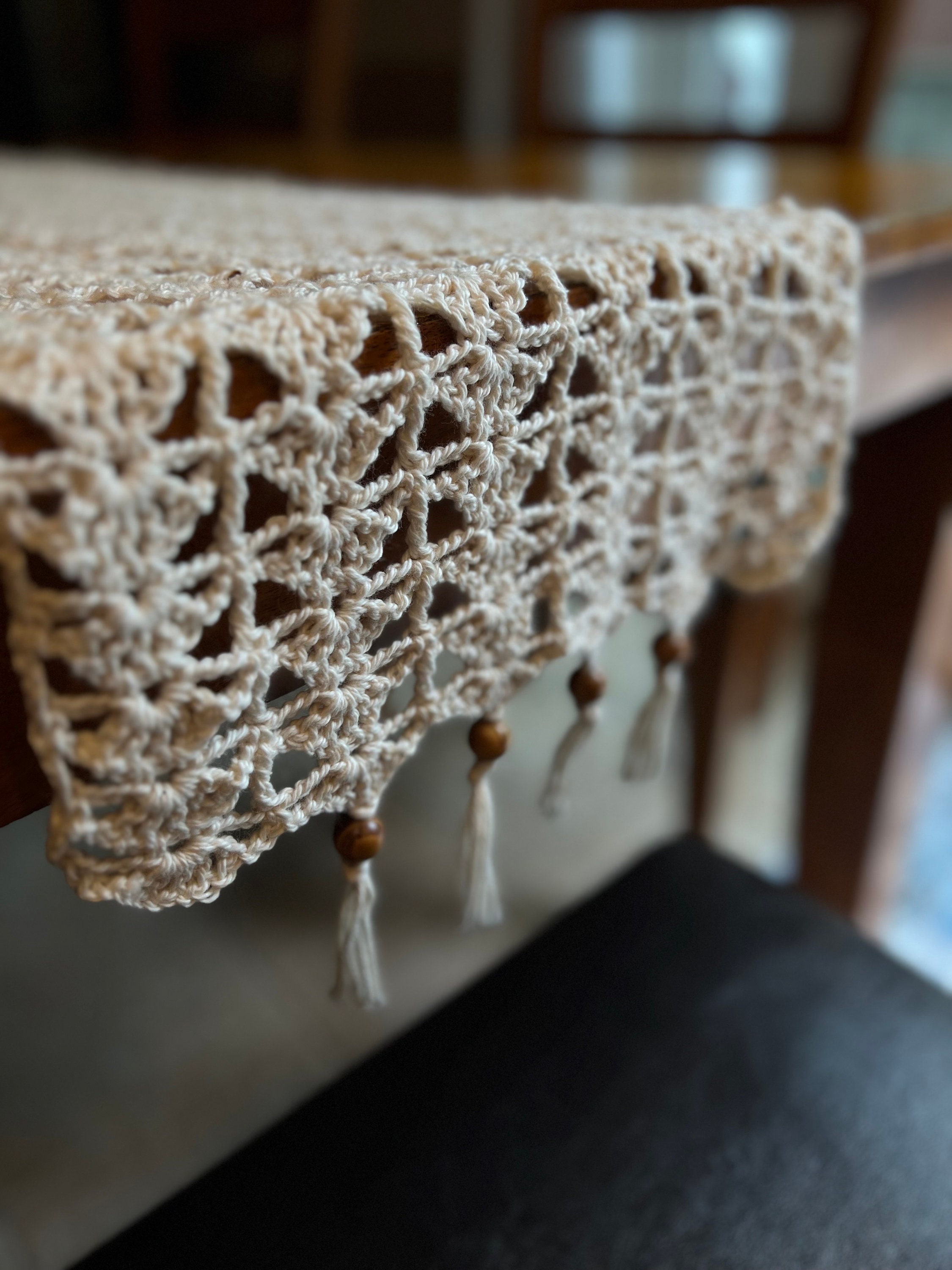 Trellis Fan Table Country Barn Cottage Beige Runner 72 X 12 Inches ...
