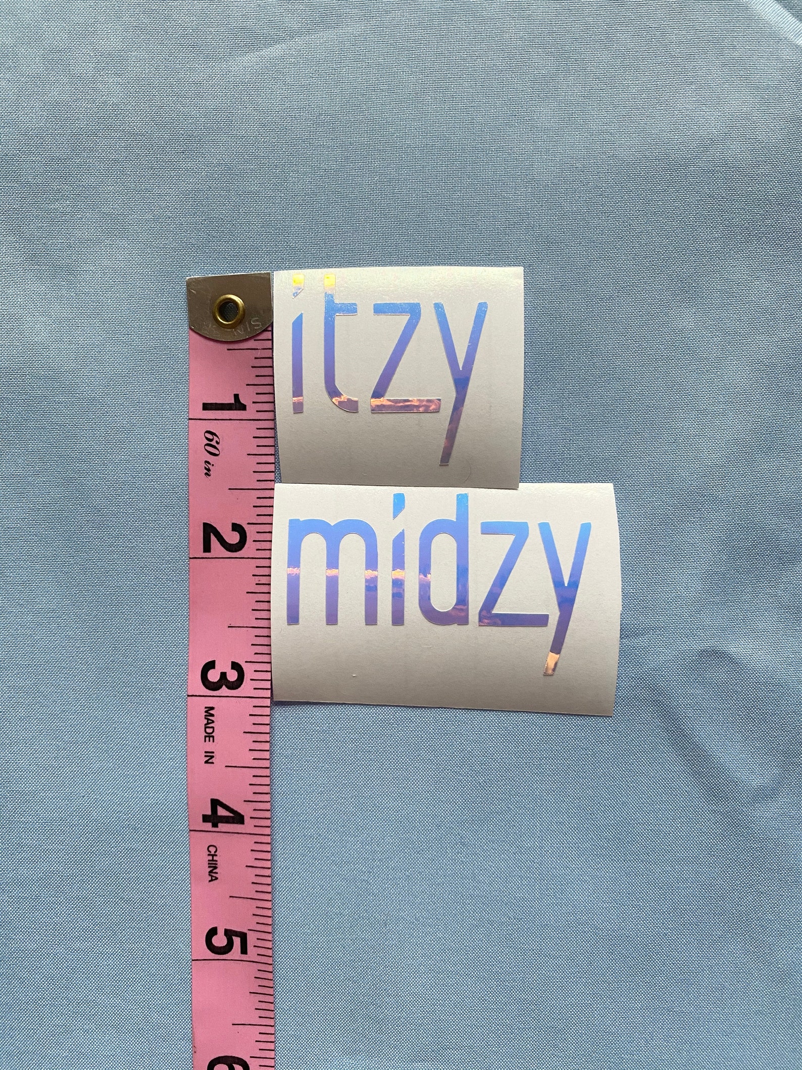 Itzy Logo Vinyl Decal Stickers Itzy Midzy & Group Members | Etsy