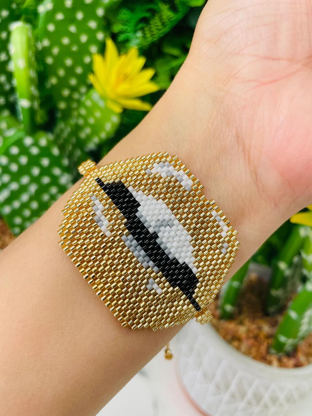 Miyuki Gold Beso Bracelet - Etsy