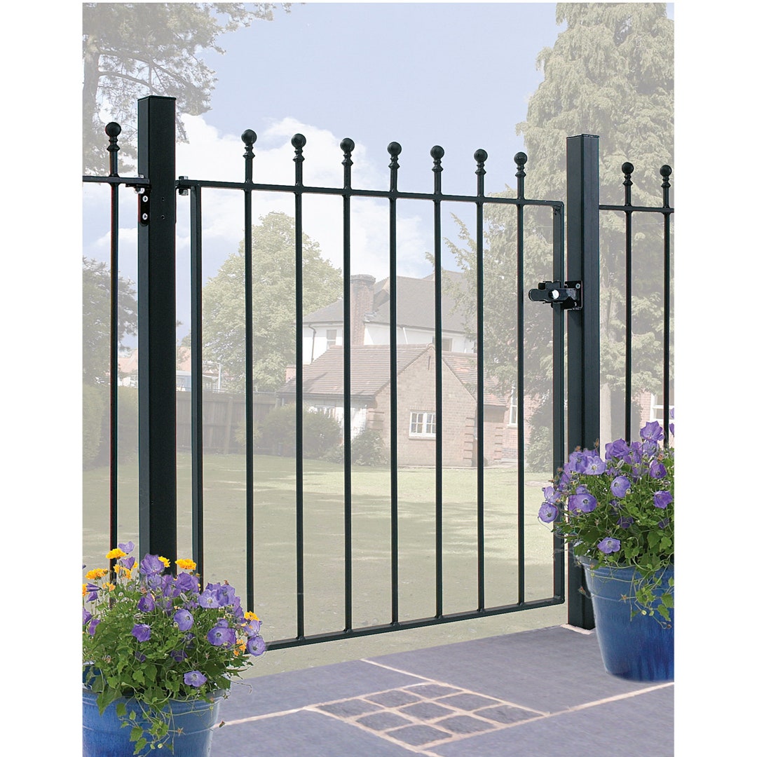 Manor Ball Finial Metal Garden Gate 3 Gap Sizes X 915/1220mm High ...
