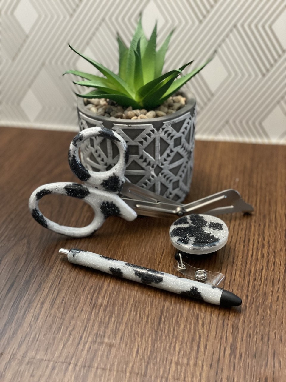 Cow Print Glittered Scissors Pen And/or Badge Reel Custom - Etsy