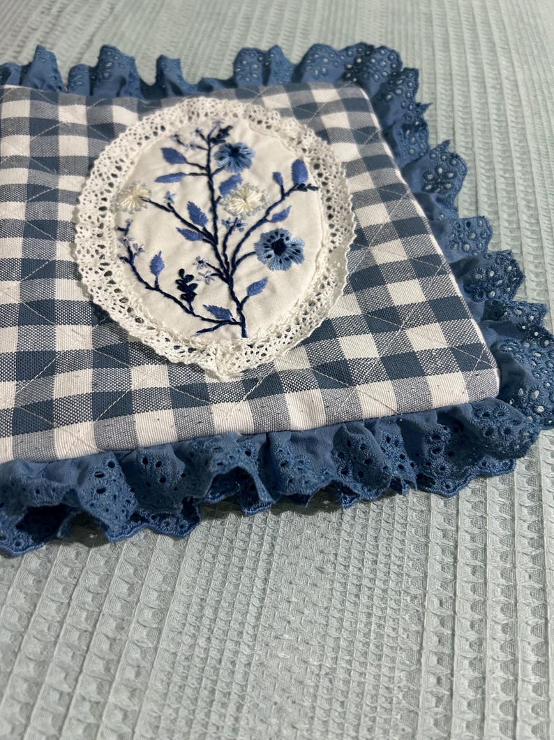 Vintage Style, Quilted Check Pattern. Fully Handmade Bible or Book ...