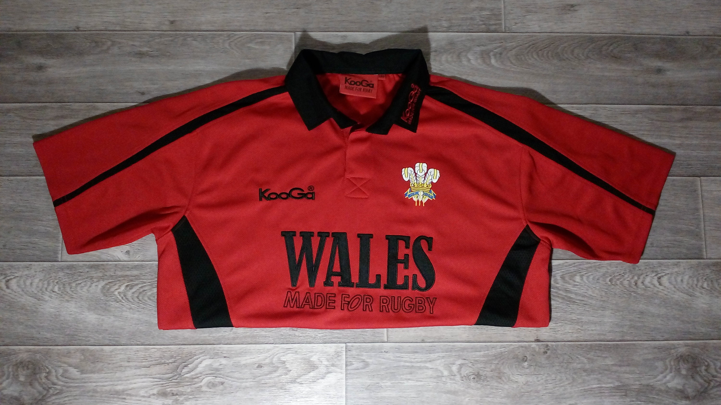 Welsh Rugby WRU Wales National Team Great Britan Kooga World Cup Red ...