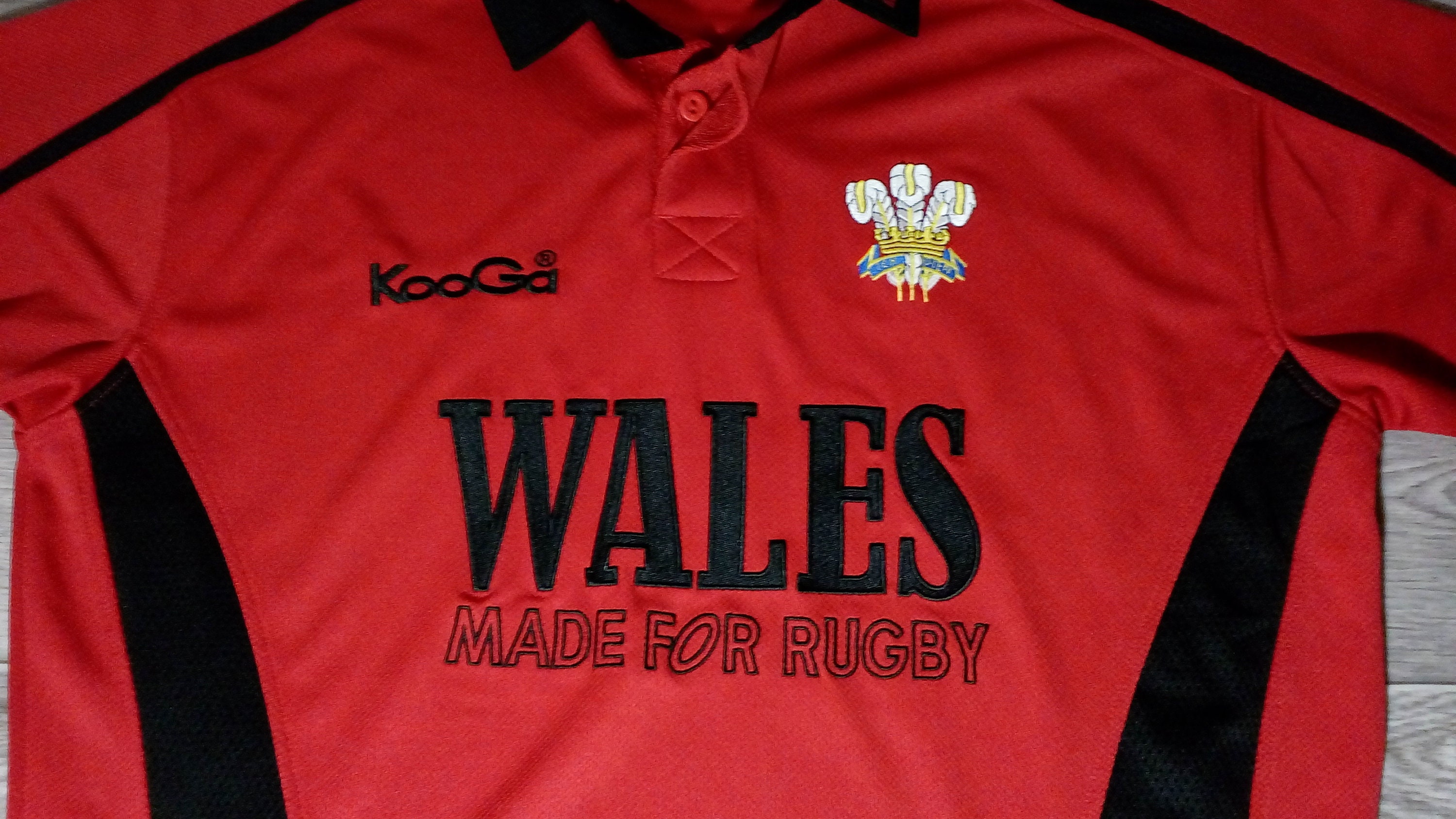 Welsh Rugby WRU Wales National Team Great Britan Kooga World Cup Red ...