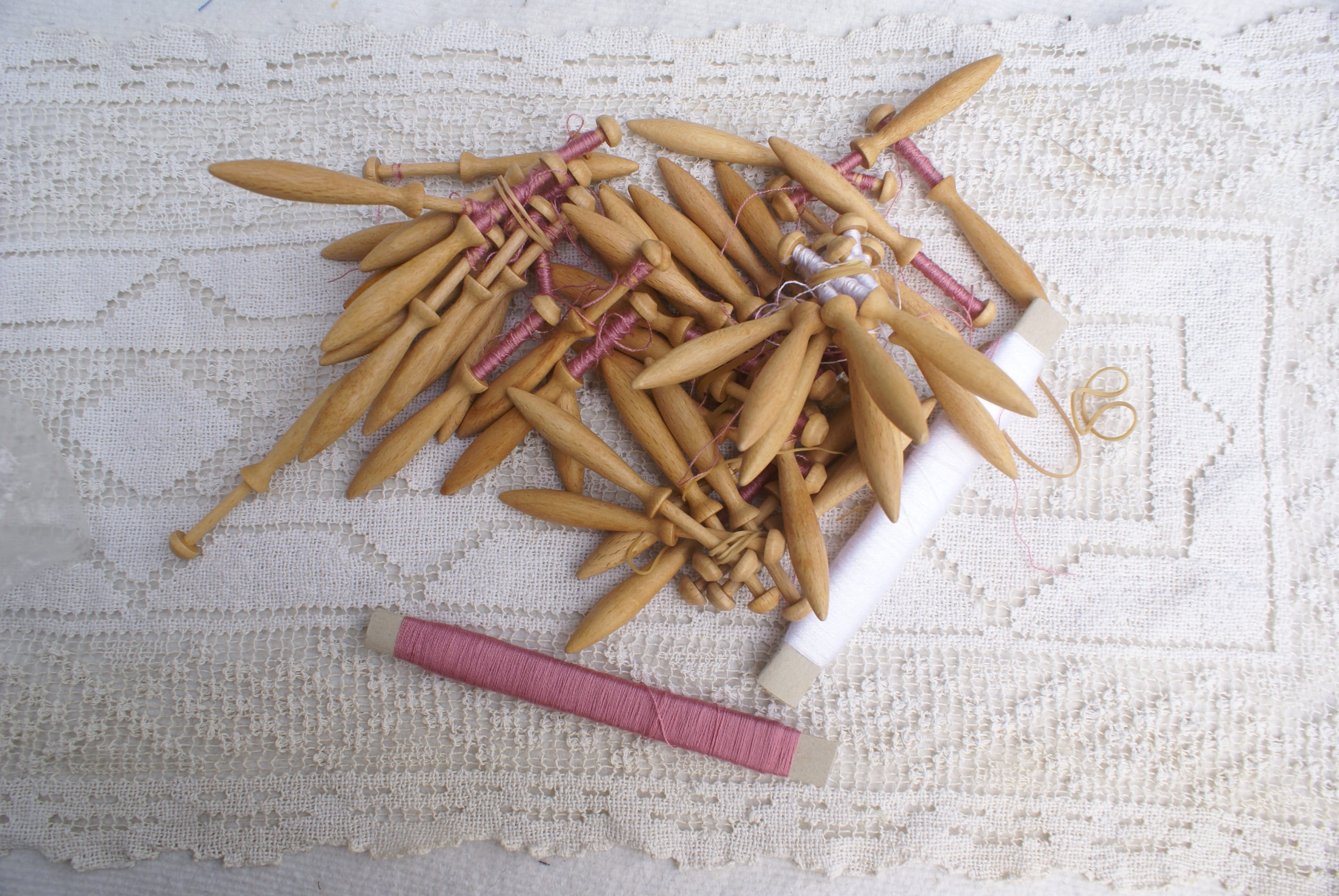 50 Vintage Wooden Lace Making Bobbins Belgian Danish - Etsy