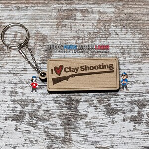 Love Trapshooting Skeet Clay Shooting Keychain - Target Clay Pigeon ...
