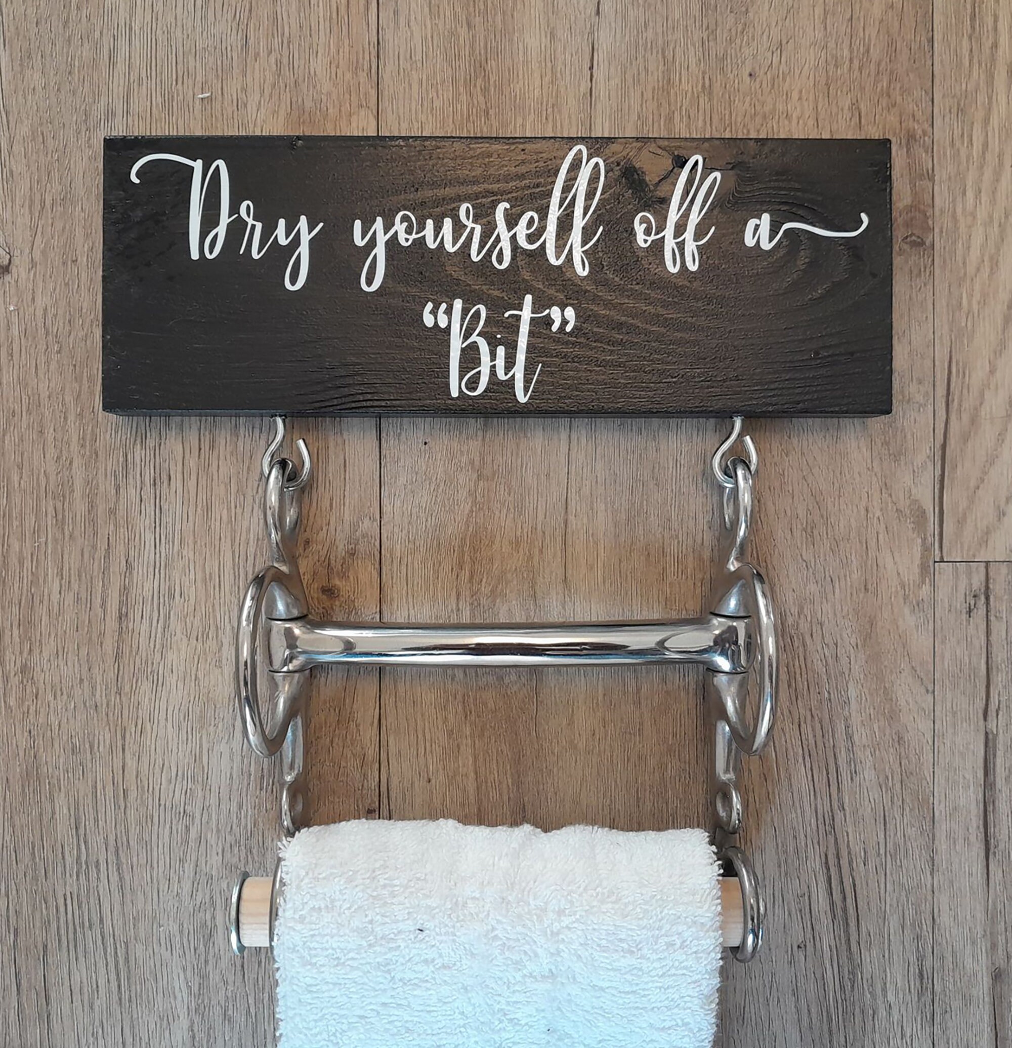 To Dry Oneself With A Towel
