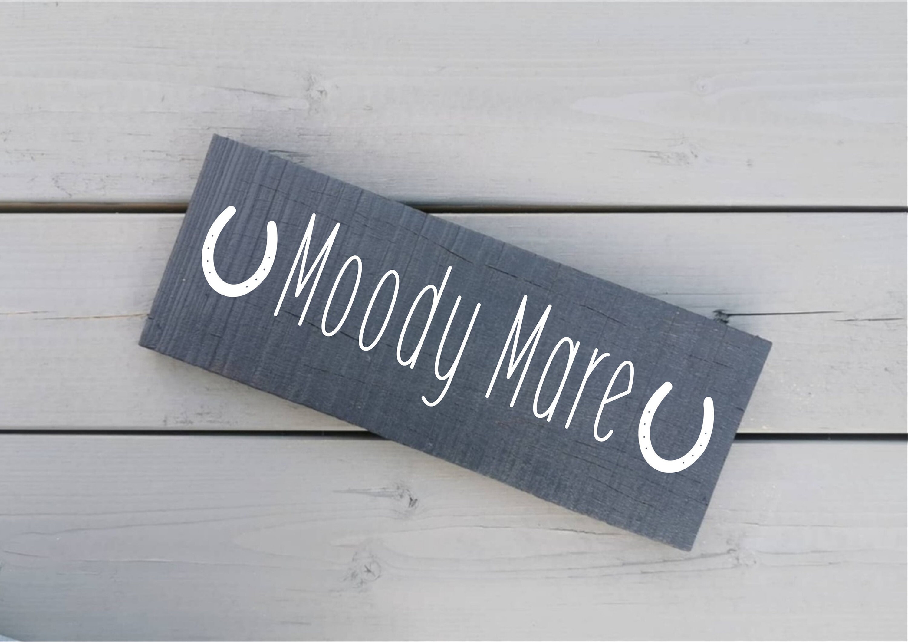 Moody Mare Stable Door Sign Wooden Plaque - Etsy.de