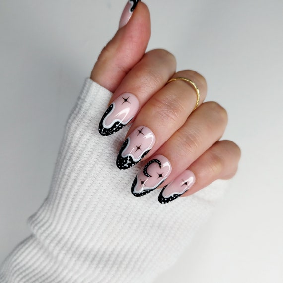 Tumblr Nails White