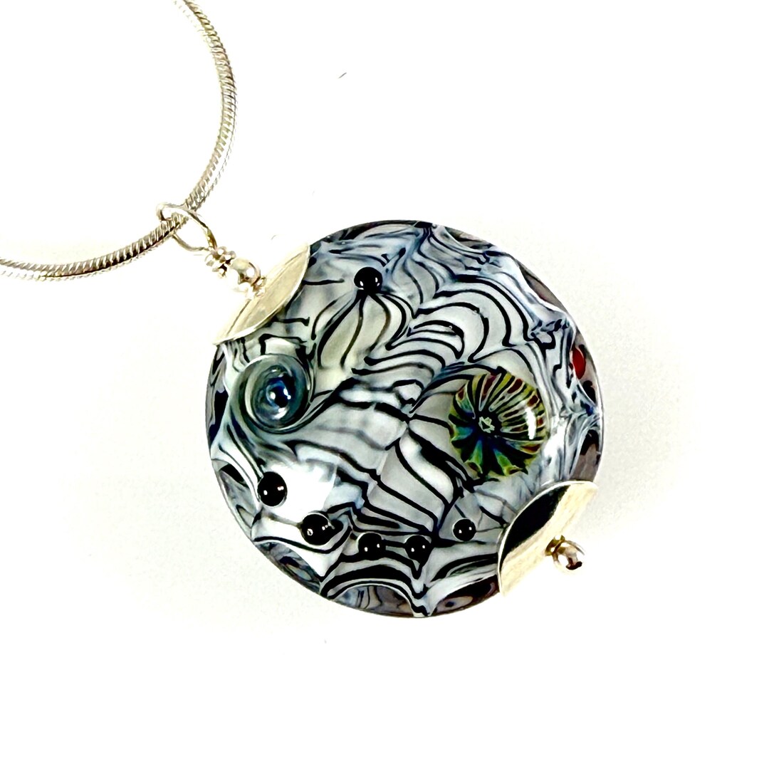 Black and White Wig-wag Cane Lampworked Glass Bead Pendant - Etsy