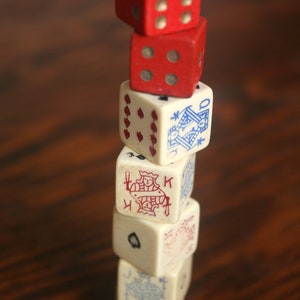 Set of 5 Vintage Bakelite Dice Mid Century Modern Playing Card Suit Die ...