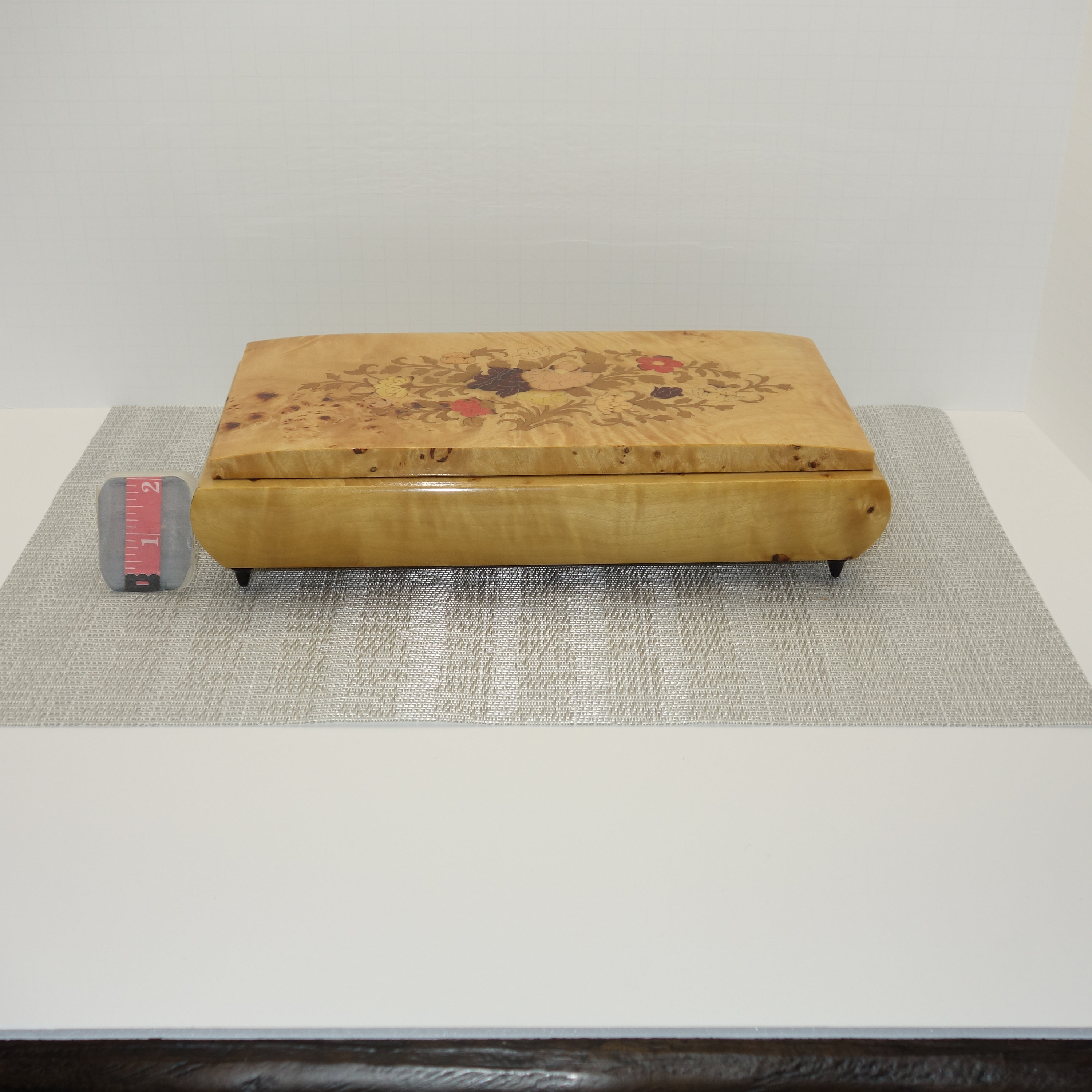 Vintage solid wood ornate music box plays Mozart. - Etsy Schweiz