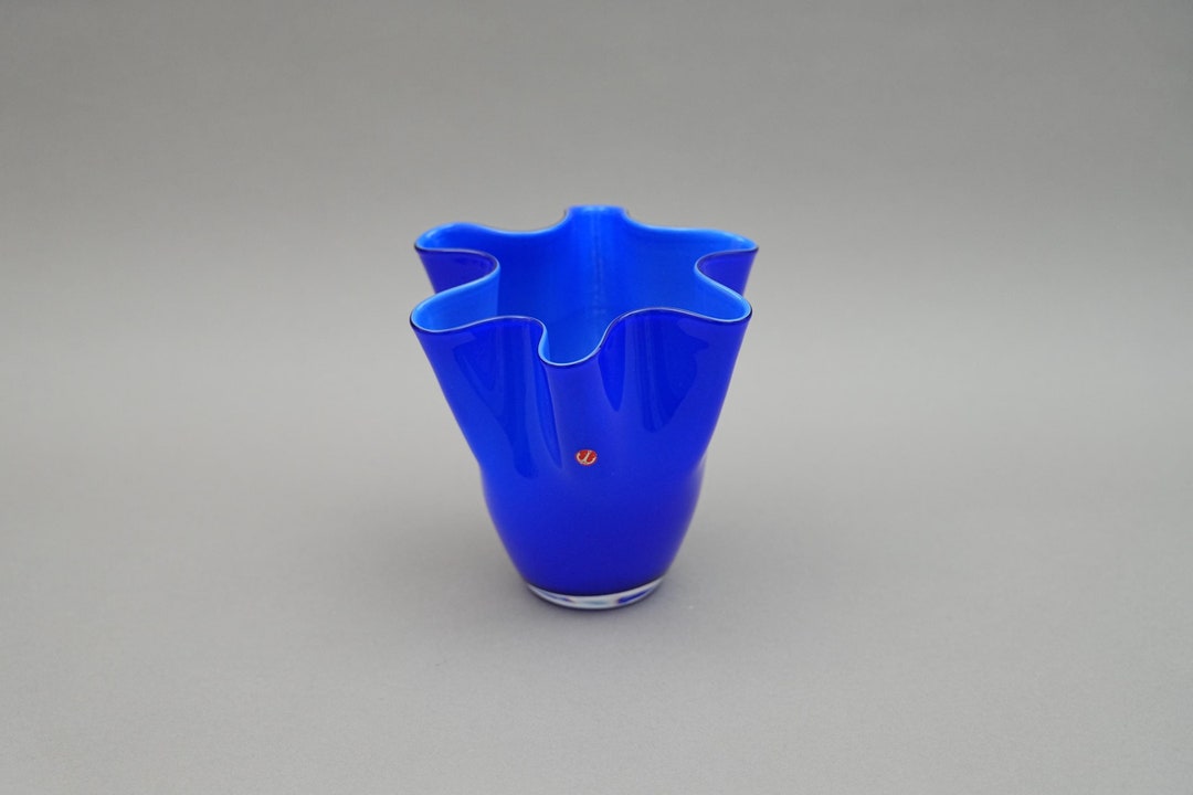 18 X 19 Vintage 1970s ART GLASS VASE Blue Folded Glass 50s 60s 70s ...
