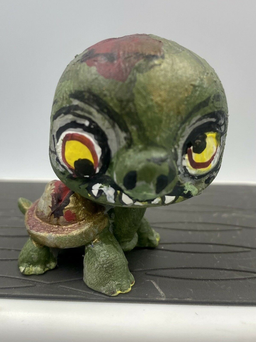 Littlest Pet Shop/ LPS, OOAK Zombie Turtle Repaint by Added Touches by ...