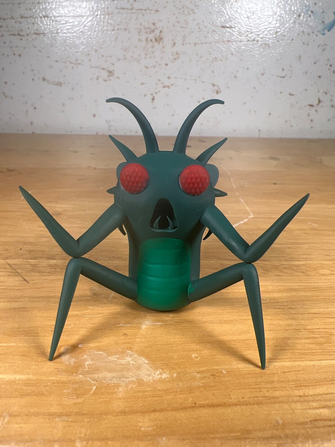 Lethal Company Hoarding Bug Desktop Accessory - Etsy